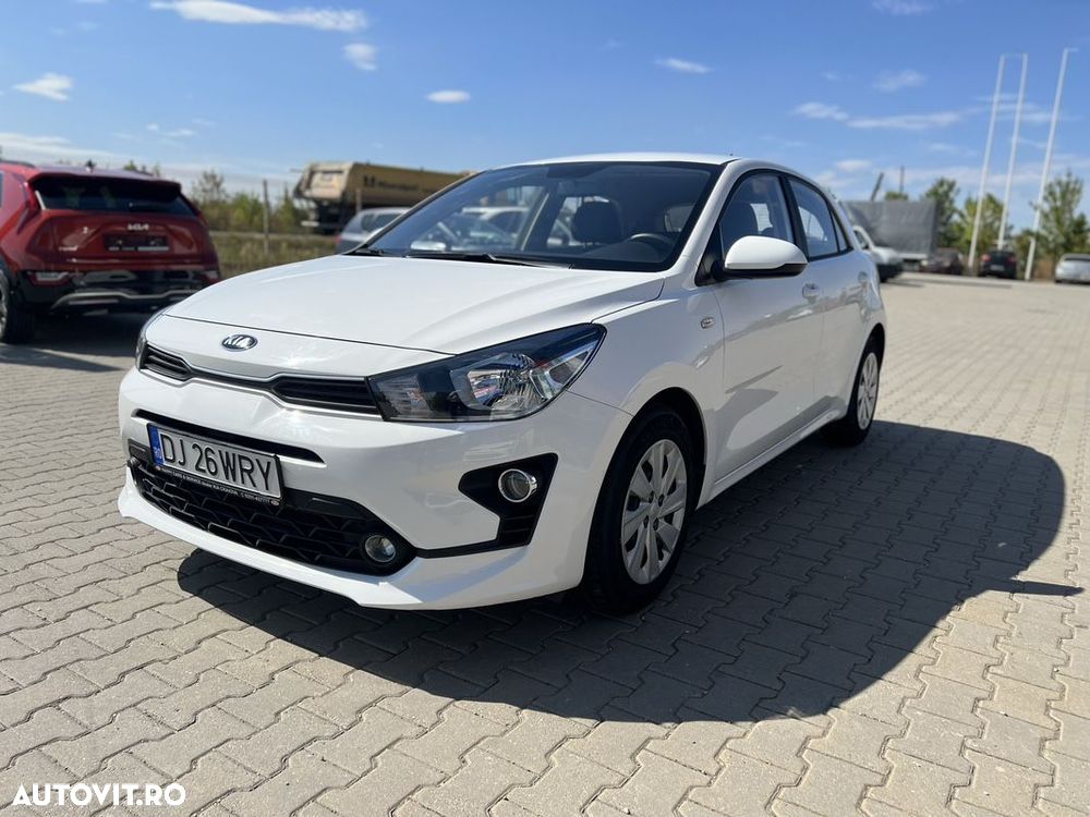 Second hand Kia Rio - 11 800 EUR, 23 000 km - Autovit