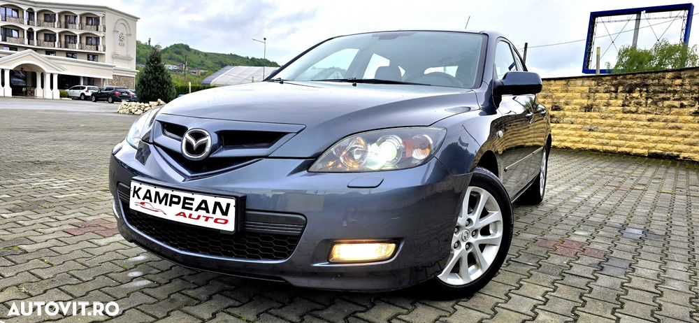 Second hand Mazda 3 - 3 790 EUR, 179 000 km - Autovit