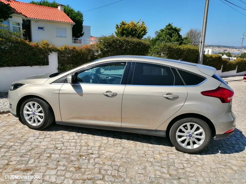 Usados Ford Focus - 11 950 EUR, 68 000 km, 2015 - Standvirtual
