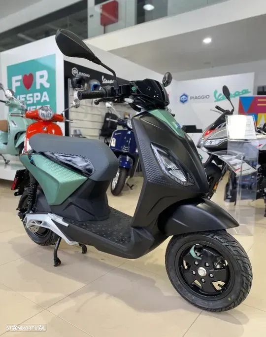 Novos Piaggio @125 - 3 990 EUR, 2023 - Standvirtual