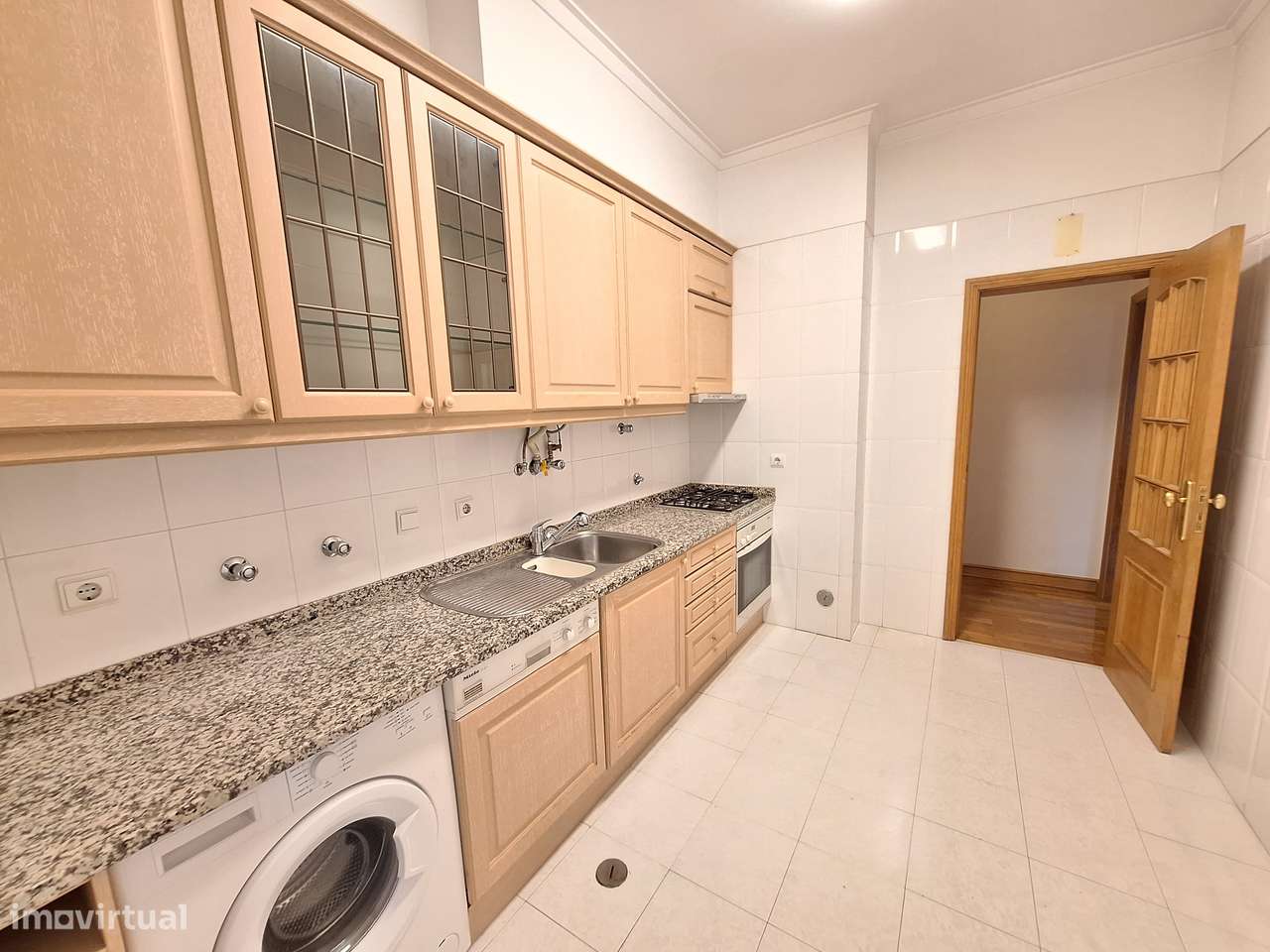 T1, apartamento para arrendar - Avenidas Novas, Lisboa - 19024212 • www ...