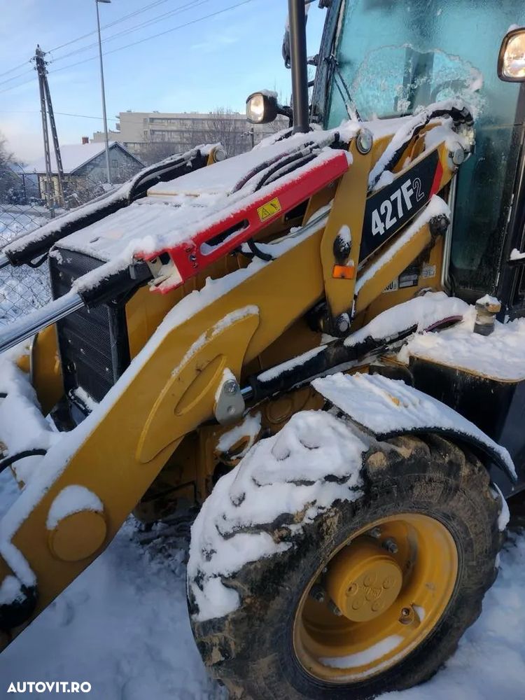 Second hand Cat 427F2 - 69 000 EUR - Autovit