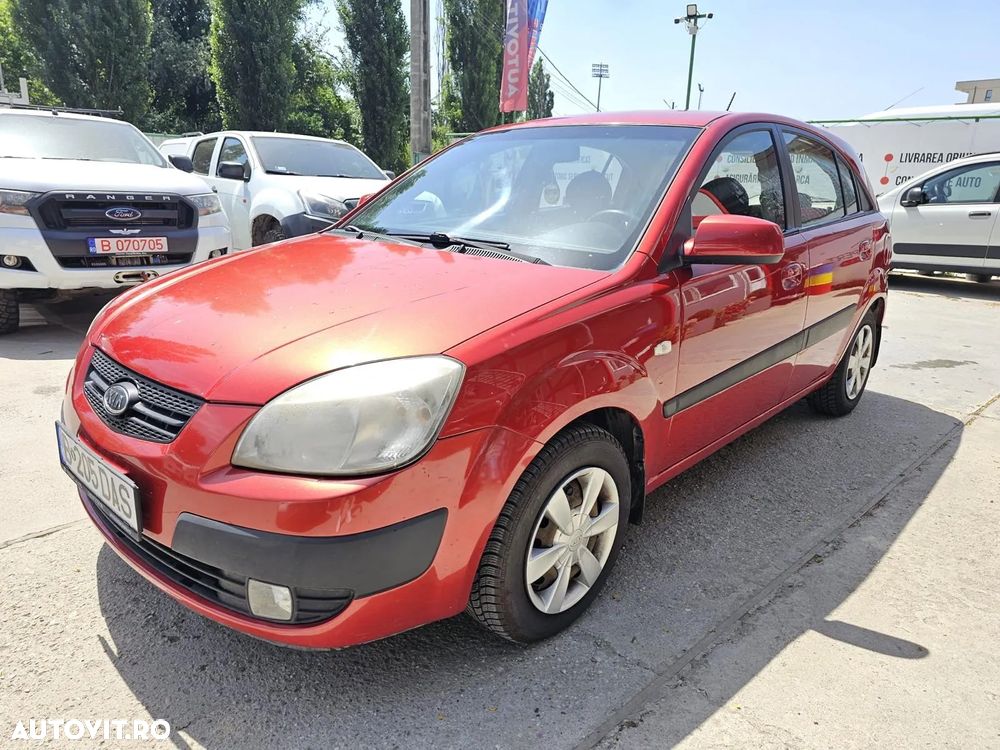 Second hand Kia Rio - 2 990 EUR, 106 042 km - Autovit