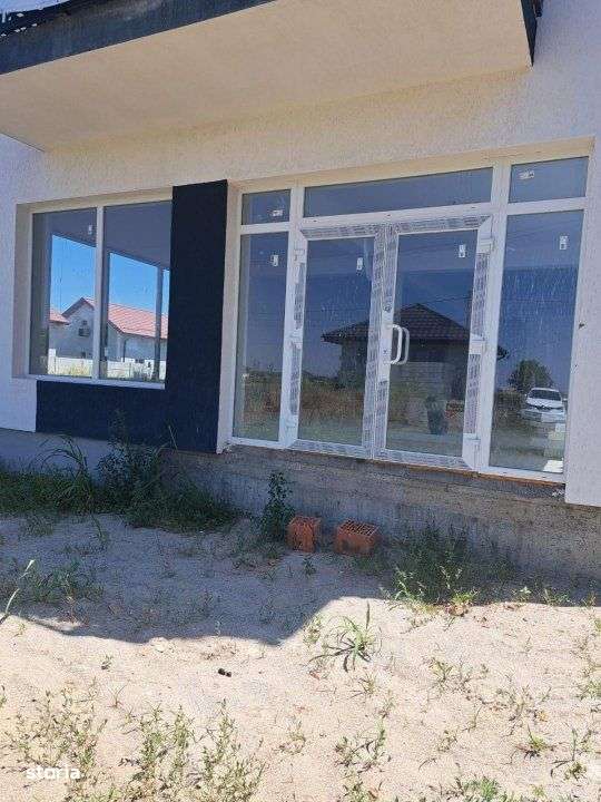130 m², spatiu comercial de vanzare - Ilfov (judet), Varteju - 9808599 ...