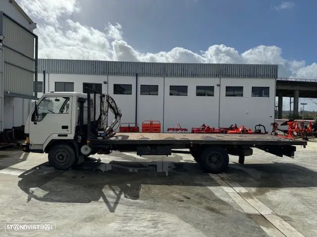 Usados Mitsubishi FH100 - 1 EUR, 549 356 km, 1993 - Standvirtual