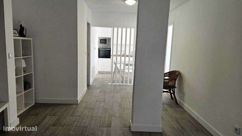 T4, apartamento para comprar - Santo António dos Cavaleiros e Frielas ...