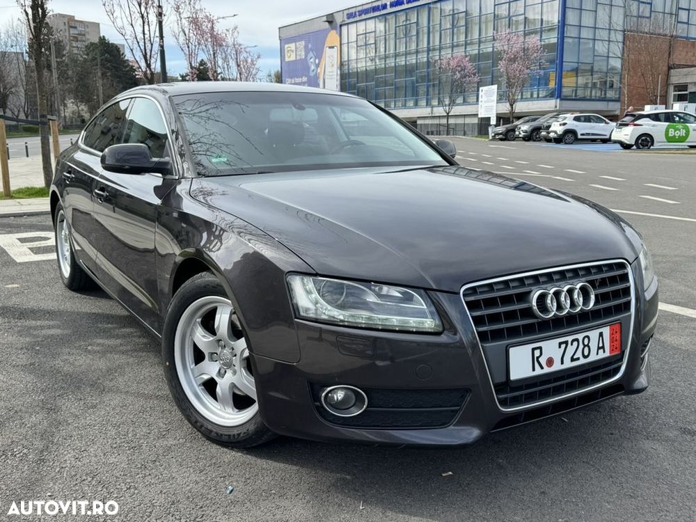 Second hand Audi A5 - 9 300 EUR, 235 000 km - Autovit