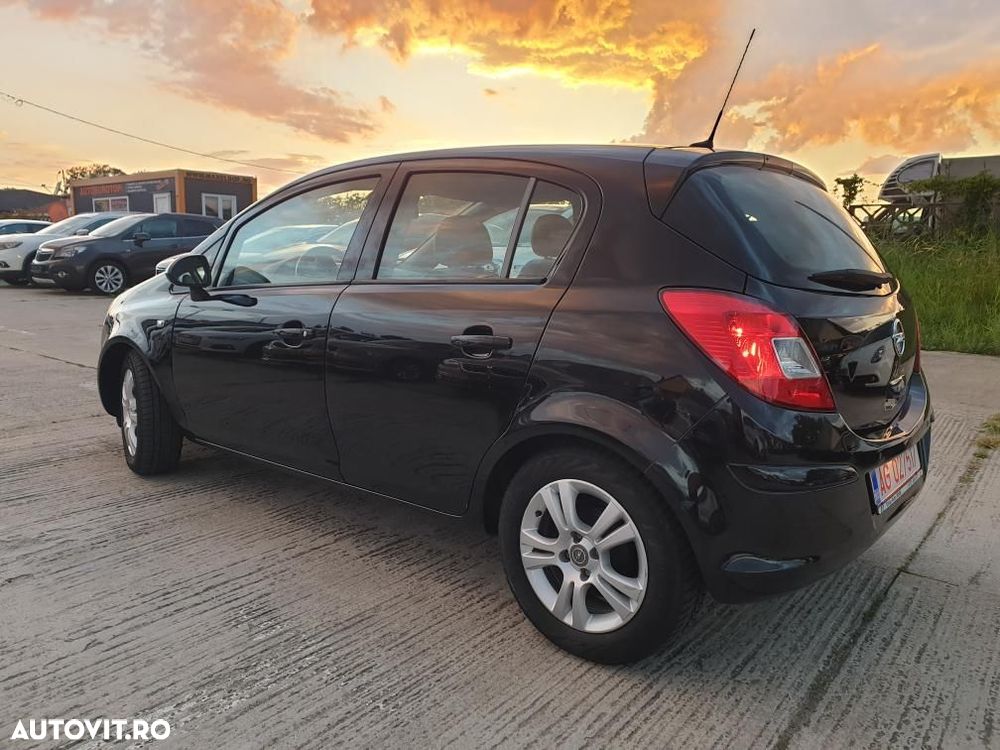 Second hand Opel Corsa - 4 350 EUR, 207 010 km, 2012 - autovit.ro