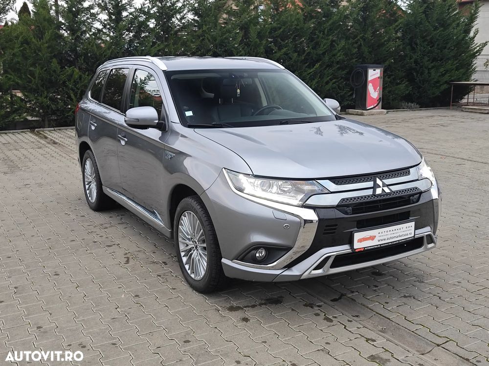 Second hand Mitsubishi Outlander - 19 790 EUR, 134 000 km - Autovit