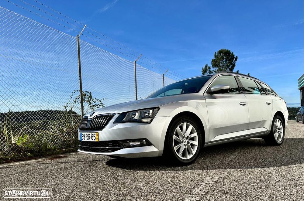 Usados Skoda Superb Break - 15 750 EUR, 146 000 km, 2016 | Standvirtual
