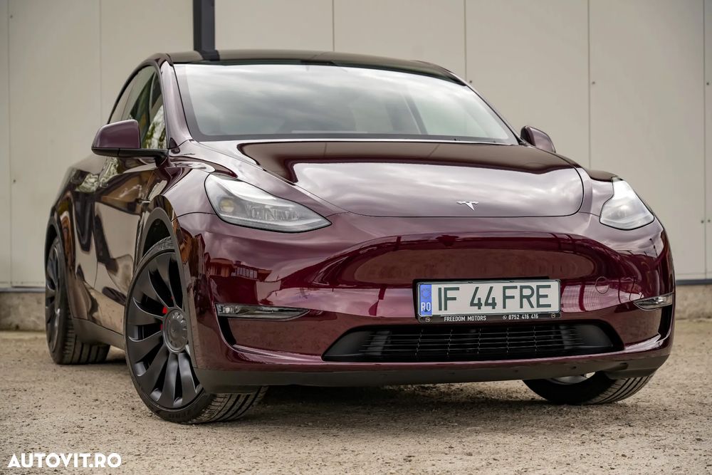 Second hand Tesla Model Y - 50 999 EUR, 13 000 km - Autovit