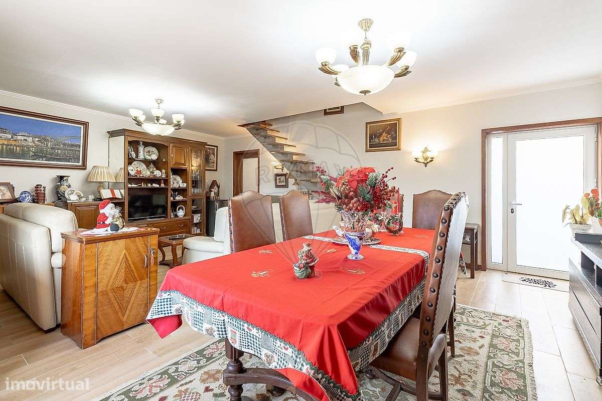 T2, moradia para comprar - Travessa do Canto, São Felix da Marinha ...