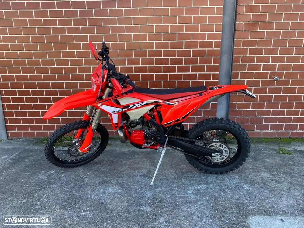 Usados Beta RR250 - 7 500 EUR, 1 520 km, 2021 - Standvirtual