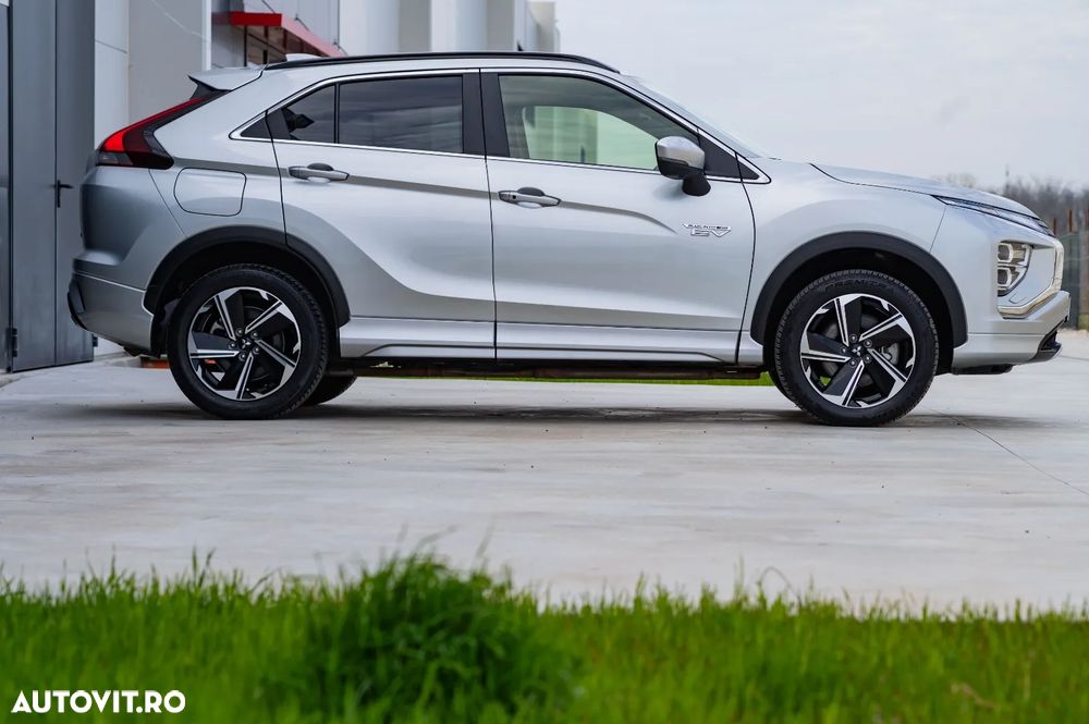 Second hand Mitsubishi Eclipse-Cross - 27 013 EUR, 25 556 km - Autovit
