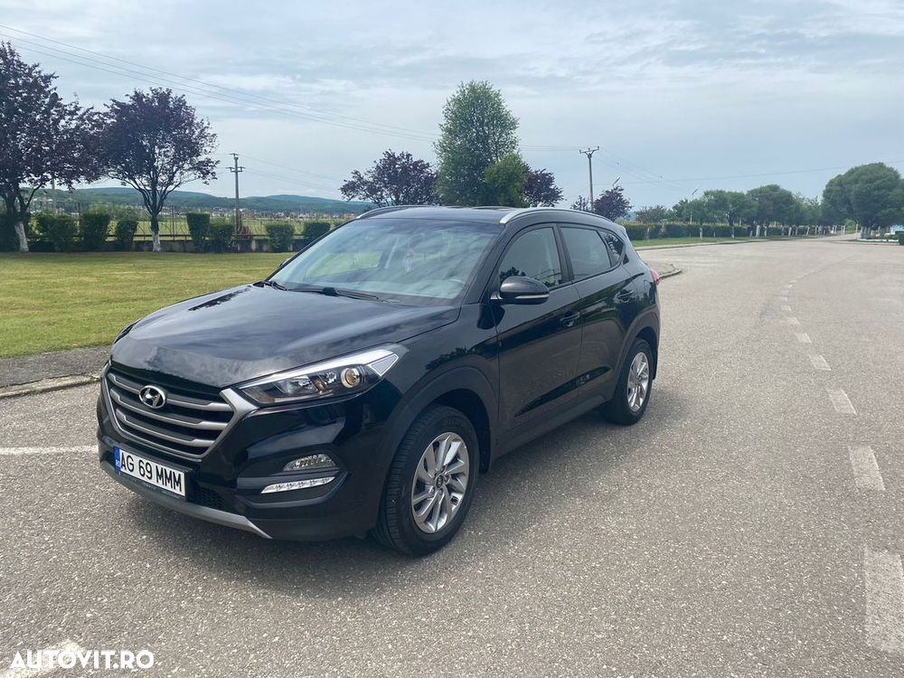 Second hand Hyundai Tucson - 15 900 EUR, 117 000 km, 2016 - autovit.ro