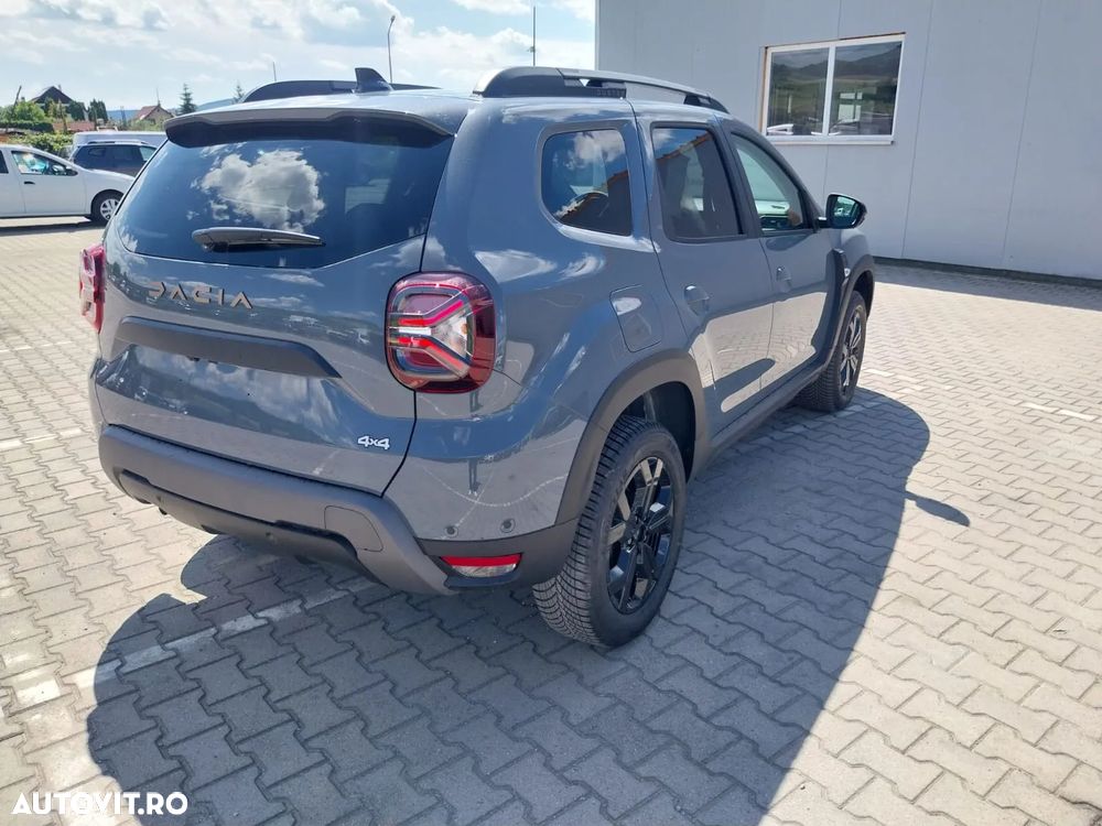Nou Dacia Duster - 24 752 EUR, 5 km - Autovit