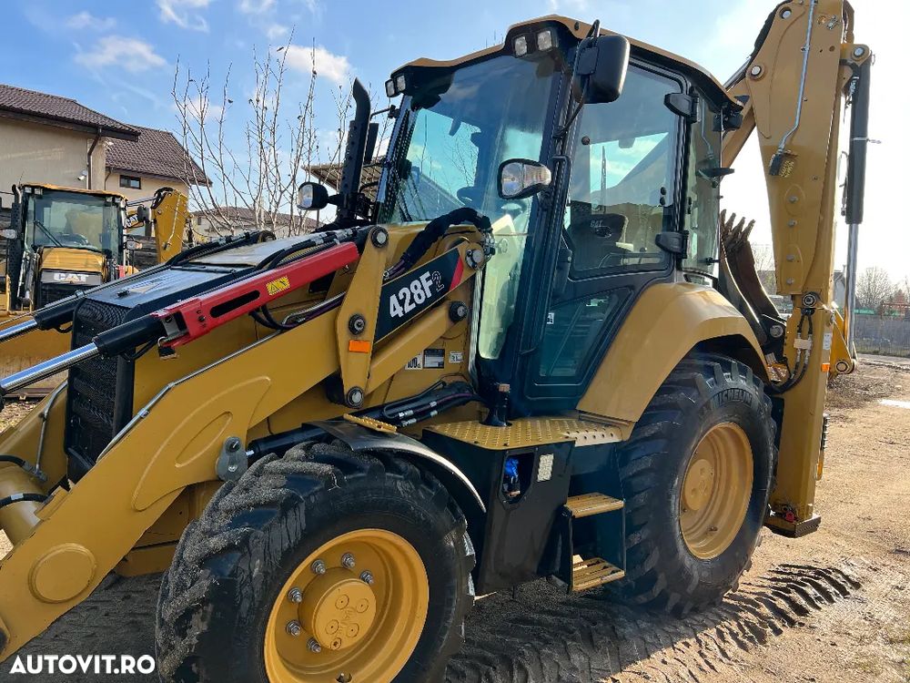Second hand Caterpillar 428f2 - 79 900 EUR, , 2019 - autovit.ro