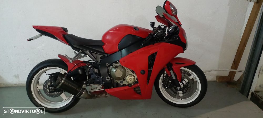 Usados Honda CBR - 6 990 EUR, 36 000 km, 2008 | Standvirtual
