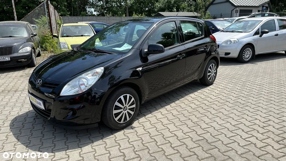 Używane Hyundai i20 - 18 900 PLN, 177 000 km, 2011 - otomoto.pl