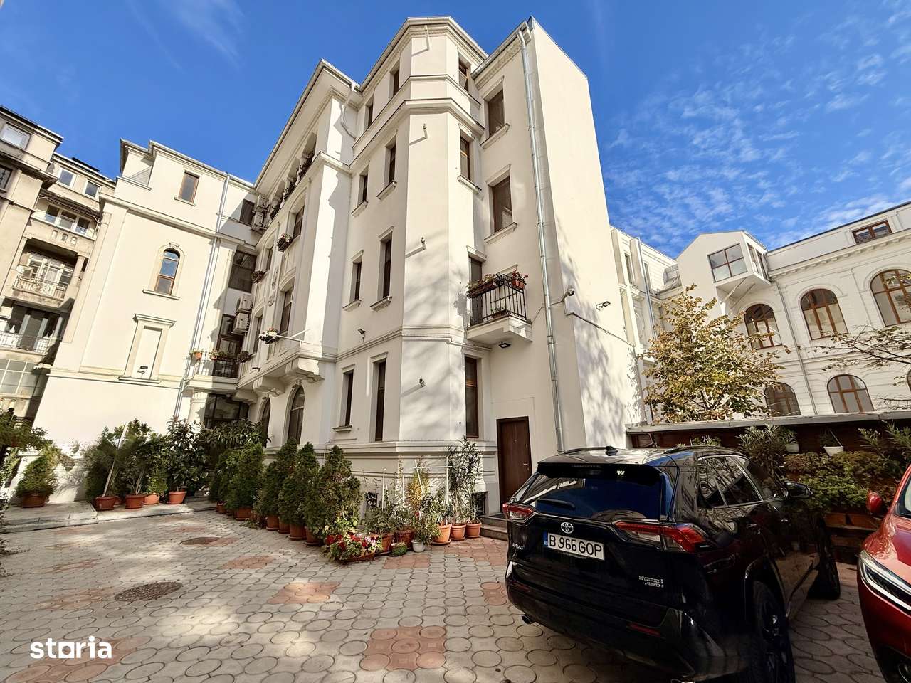 10+ Camere, casa de vanzare - Bucuresti (judet), Strada Bibescu Voda ...
