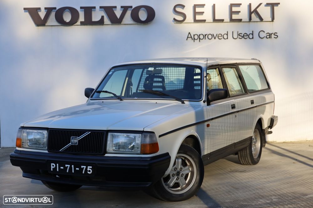 Usados Volvo 245 - 5 500 EUR, 383 900 km, 1988 | Standvirtual