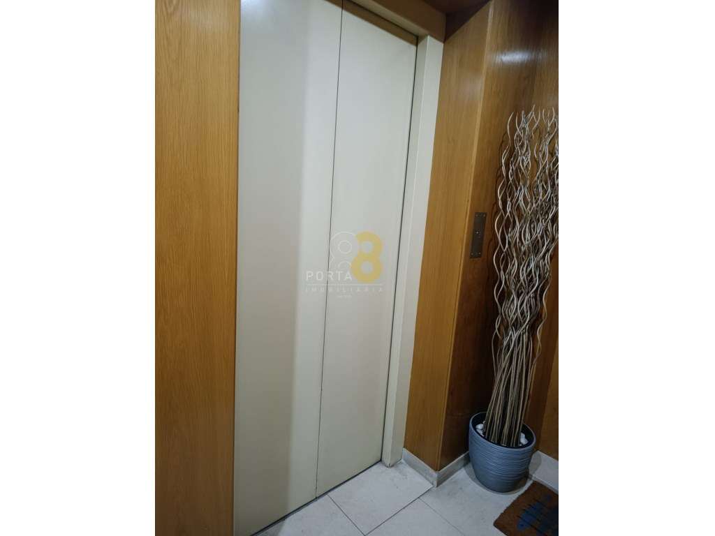 T3, apartamento para arrendar - Santa Marinha e São Pedro da Afurada ...