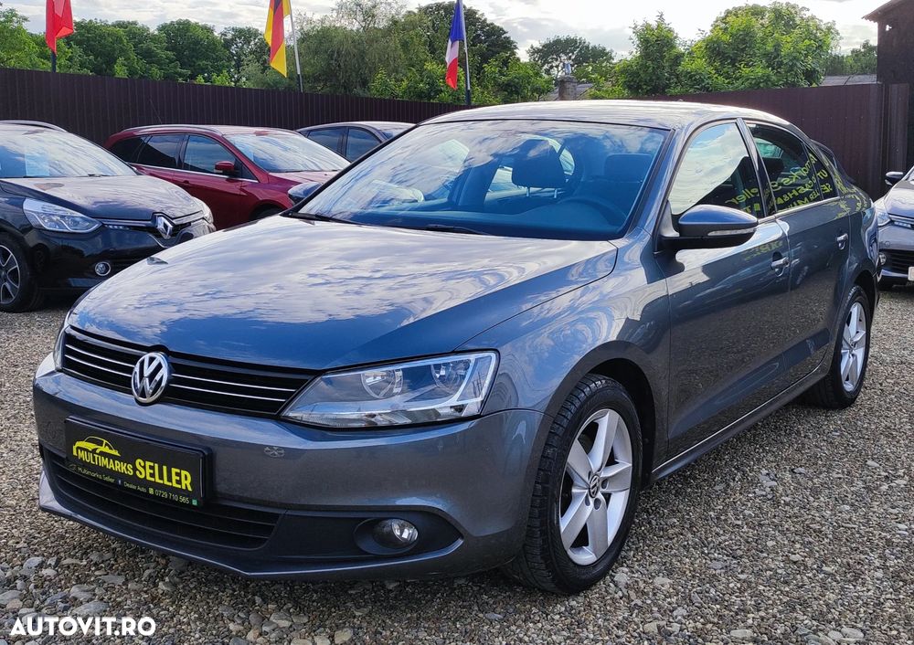 Second hand Volkswagen Jetta - 6 999 EUR, 228 km - Autovit