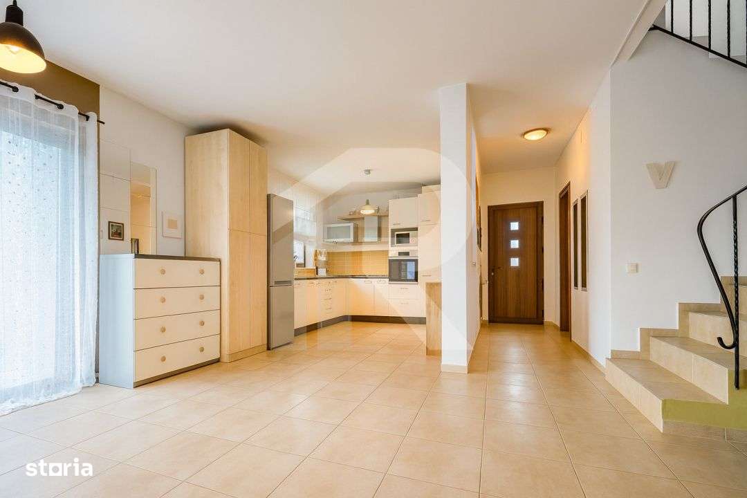 3 camere, casa de vanzare - Dambovita (judet), Gulia - 10062585 • www ...