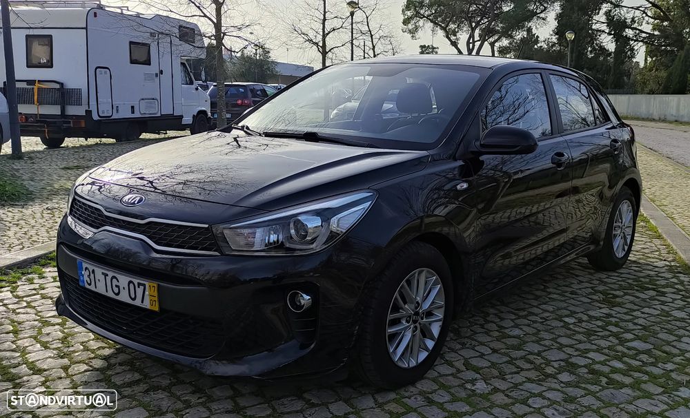 Usados Kia Rio - 13 500 EUR, 38 220 km, 2017 - Standvirtual