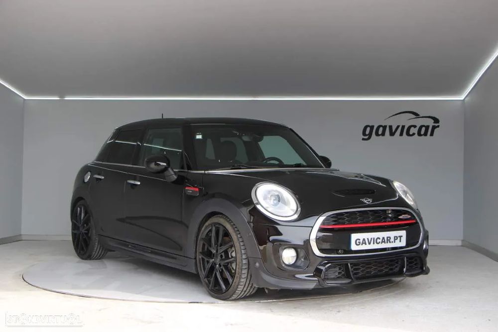 Usados MINI Cooper - 21 850 EUR, 129 000 km, 2015 - Standvirtual