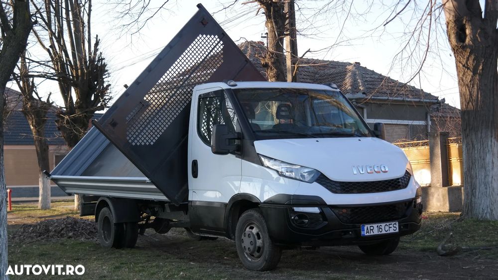 Second hand Iveco Daily - 18 900 EUR, 212 000 km, 2016 - autovit.ro