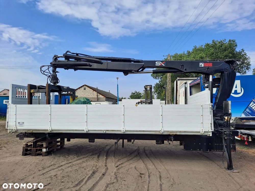 Używane Mercedes-Benz Urządzenie dźwigowe HIAB XS122 - 81 180 PLN, 70 ...
