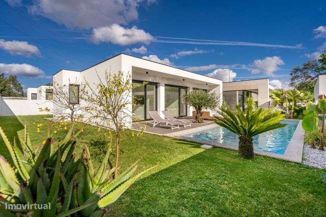 T3, moradia para comprar - 4730-248, Lage - 18781454 • www.imovirtual.com