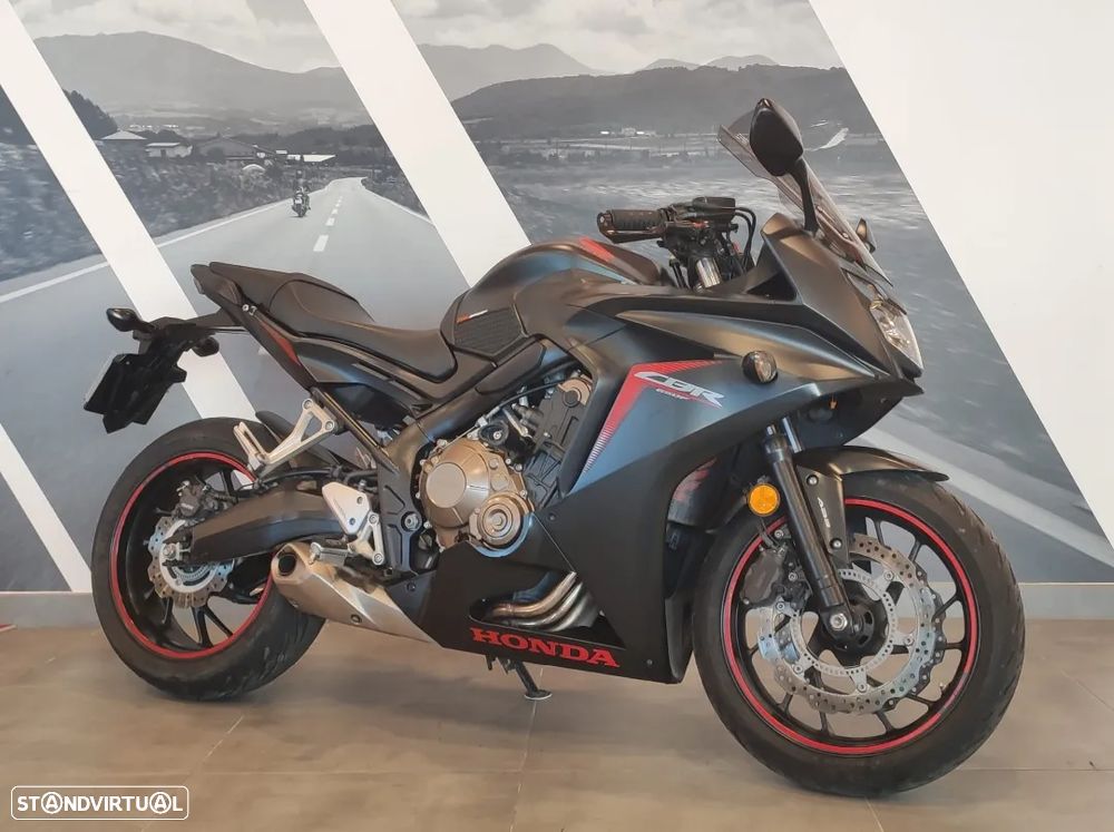 Usados Honda CBR - 6 750 EUR, 42 192 km, 2017 | Standvirtual