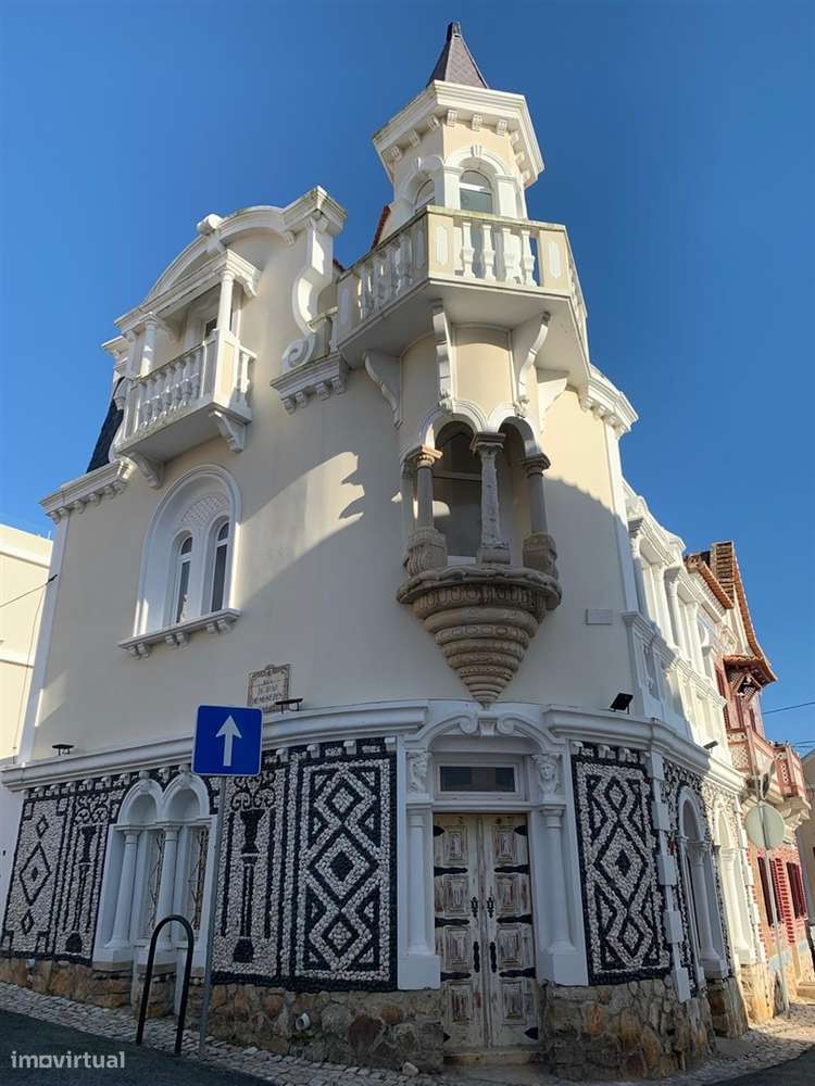 T5, moradia para comprar - Rua do Pinheiro, Carcavelos e Parede ...