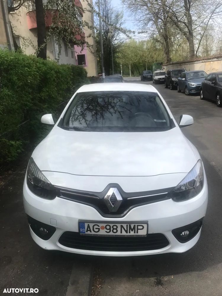 Second hand Renault Fluence - 5 500 EUR, 145 000 km - Autovit