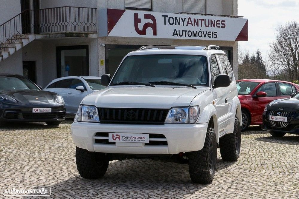 Usados Toyota Land Cruiser - 19 900 EUR, 217 000 km, 1999 - Standvirtual