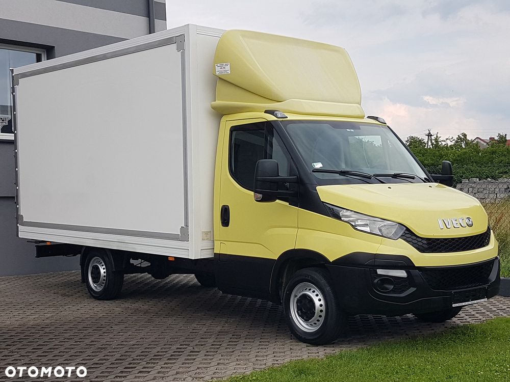 Używane Iveco Daily KONTENER 8EP 4,14x2,22x2,20 KLIMA MANUAL DMC 3500 ...