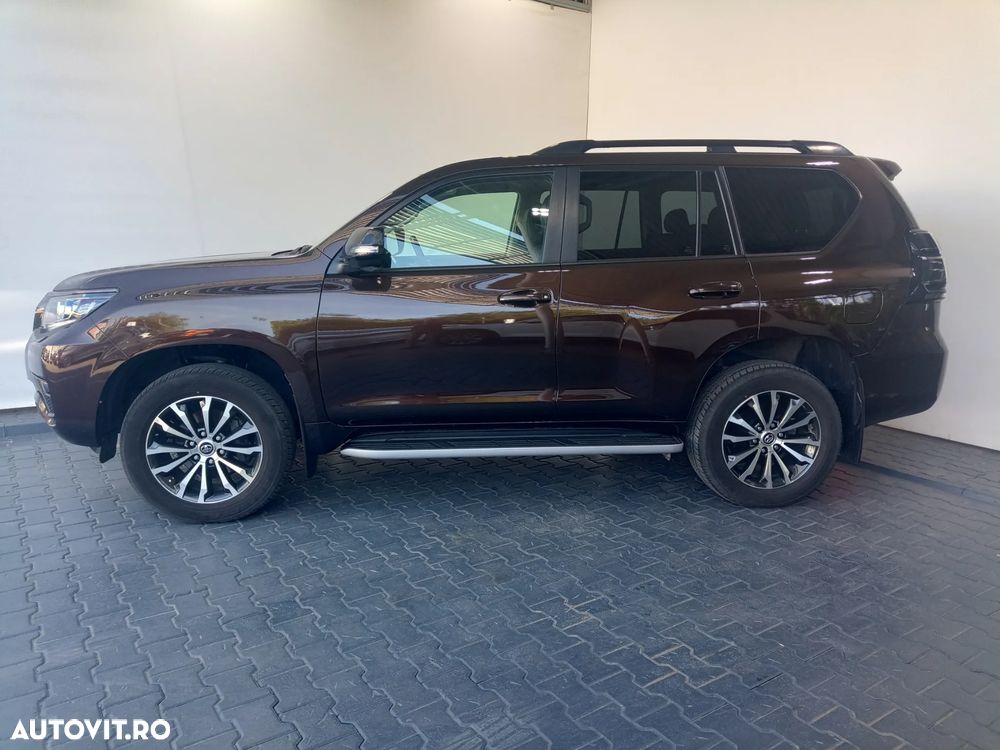 Second hand Toyota Land Cruiser - 62 499 EUR, 28 274 km - Autovit
