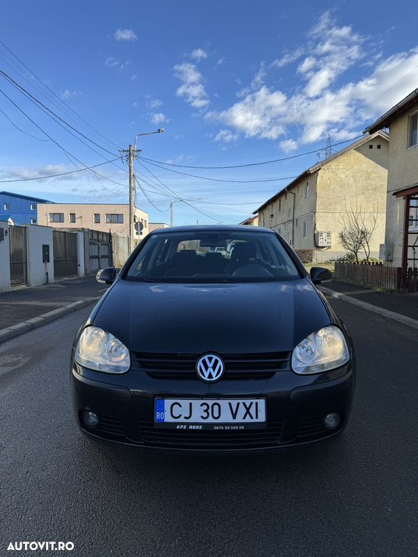 Second hand Volkswagen Golf - 3 500 EUR, 219 000 km - Autovit