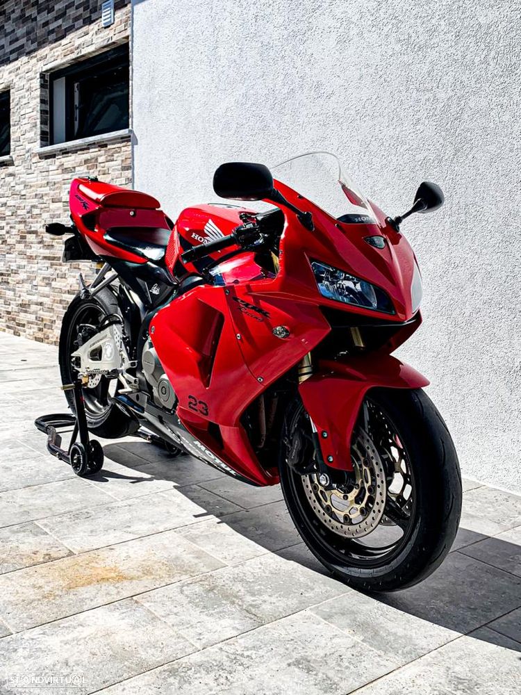 Usados Honda CBR - 4 950 EUR, 60 000 km, 2006 - Standvirtual