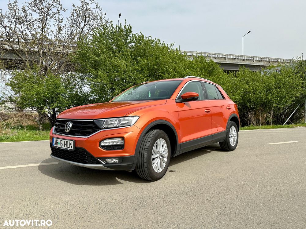 Second hand Volkswagen T-ROC - 19 500 EUR, 48 000 km - Autovit