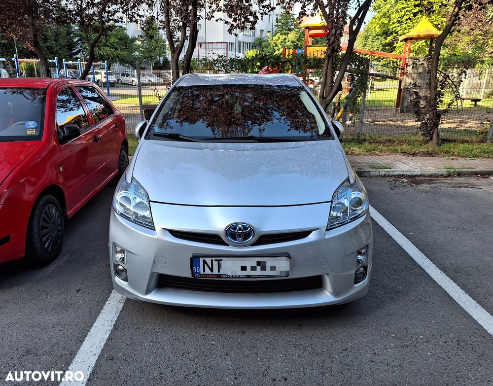 Second hand Toyota Prius - 11 800 EUR, 201 322 km, 2009 - autovit.ro