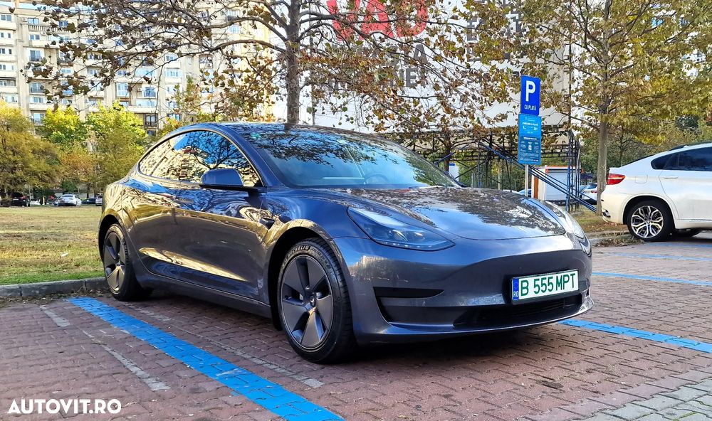 Second hand Tesla Model 3 - 30 990 EUR, 55 000 km - Autovit