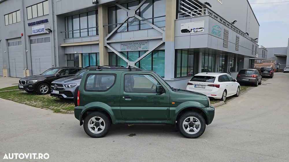 Second hand Suzuki Jimny - 6 550 EUR, 232 000 km - Autovit