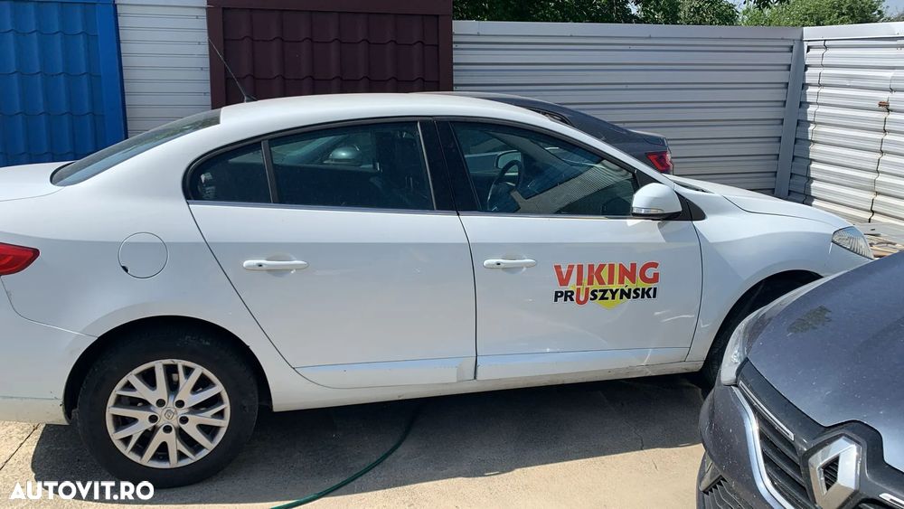Second hand Renault Fluence - 5 300 EUR, 297 318 km - Autovit