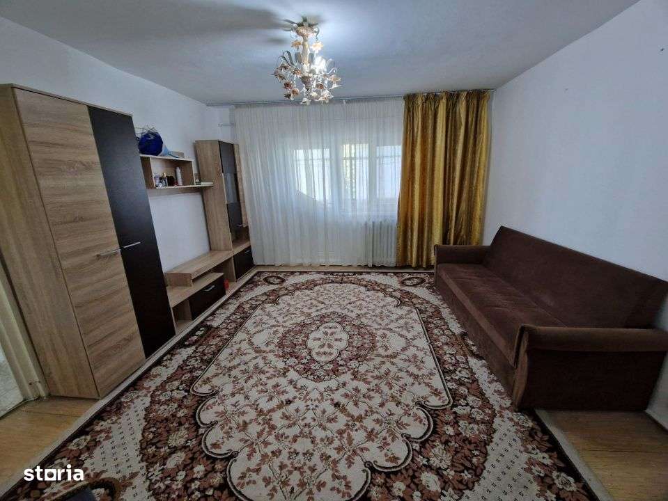 2 camere, apartament de inchiriat - Dolj (judet), Craiovita Noua ...