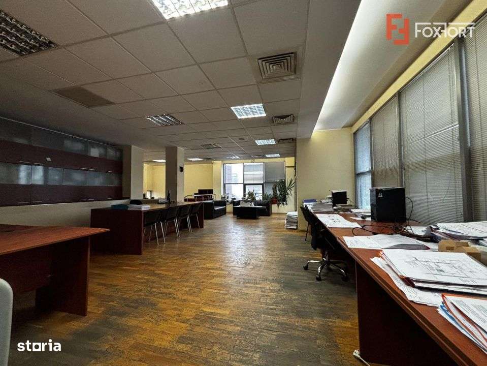 180 m², spatiu comercial de inchiriat - Timis (judet), Complexul ...