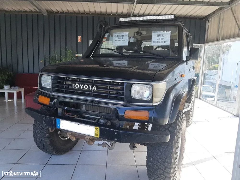 Usados Toyota Land Cruiser - 19 900 EUR, 220 000 km, 1992 | Standvirtual