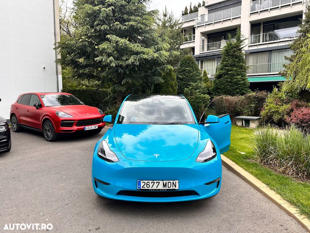 Second hand Tesla Model Y - 45 000 EUR, 9 000 km - Autovit